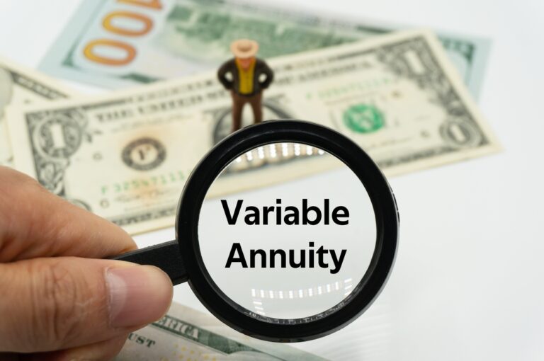 Fixed Annuity vs. Variable Annuity: A Complete Guide