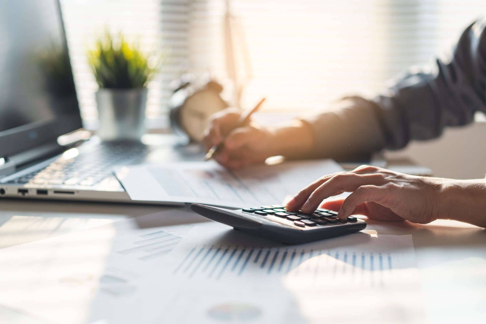10 Pay Life Insurance: Short-Term Coverage, Long-Term Benefits